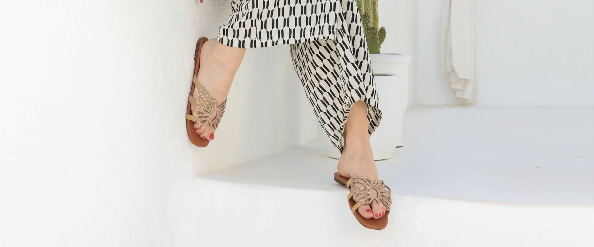 OPIA by LOGO – LOGO Women's Shoes in Pakistan